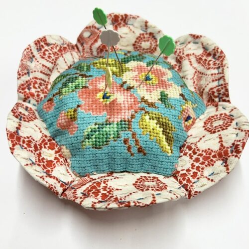 Hexie flower pin cushion pattern